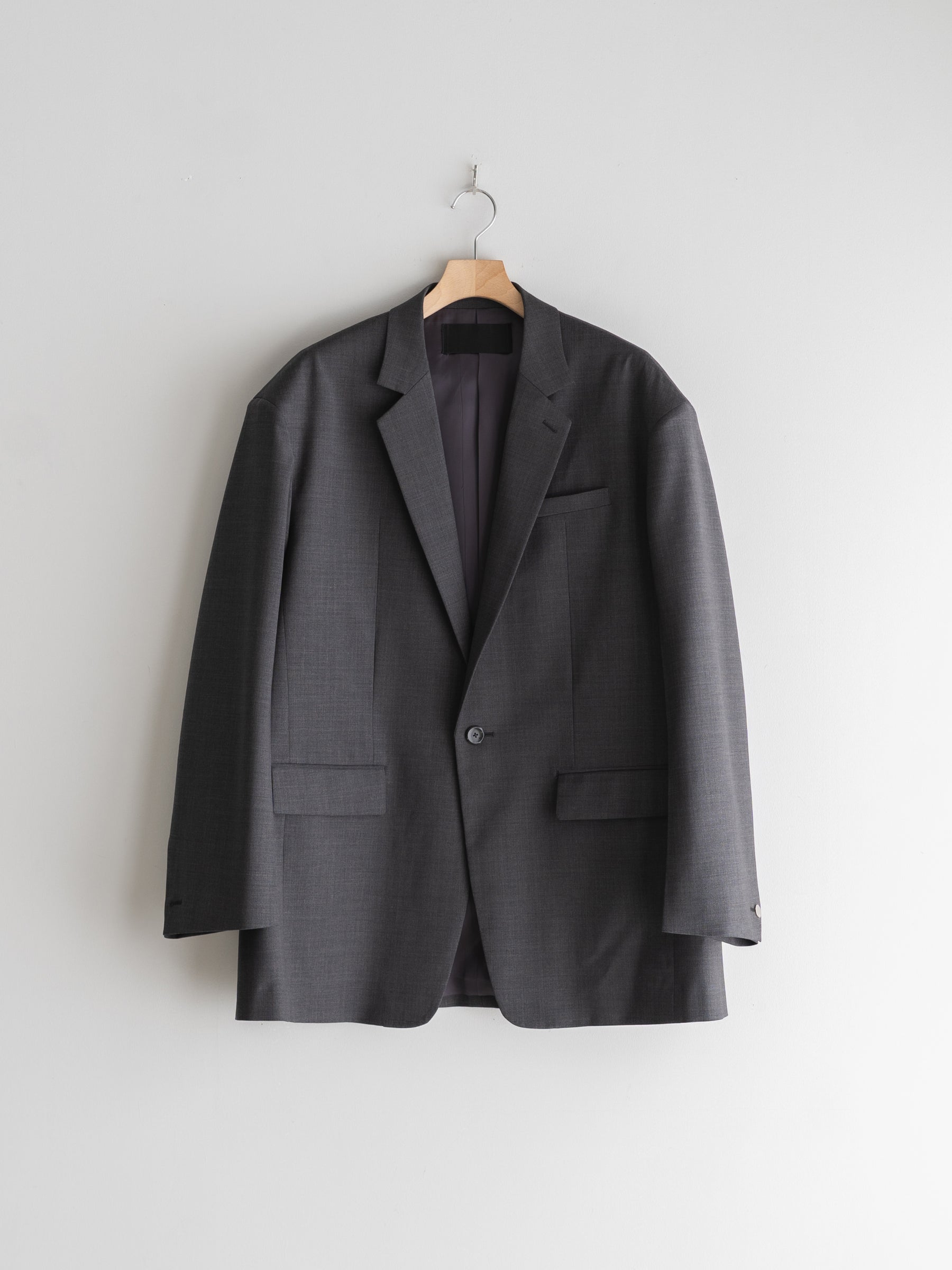 th（ティーエイチ） | +81 PLUS EIGHTY ONE